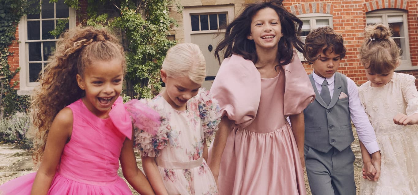 How to Dress Little Ones for Summer Weddings