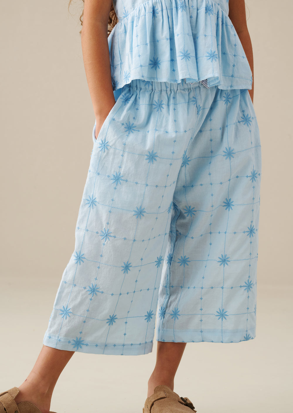 Pantalon large bleu brodé pour filles | Angel & Rocket